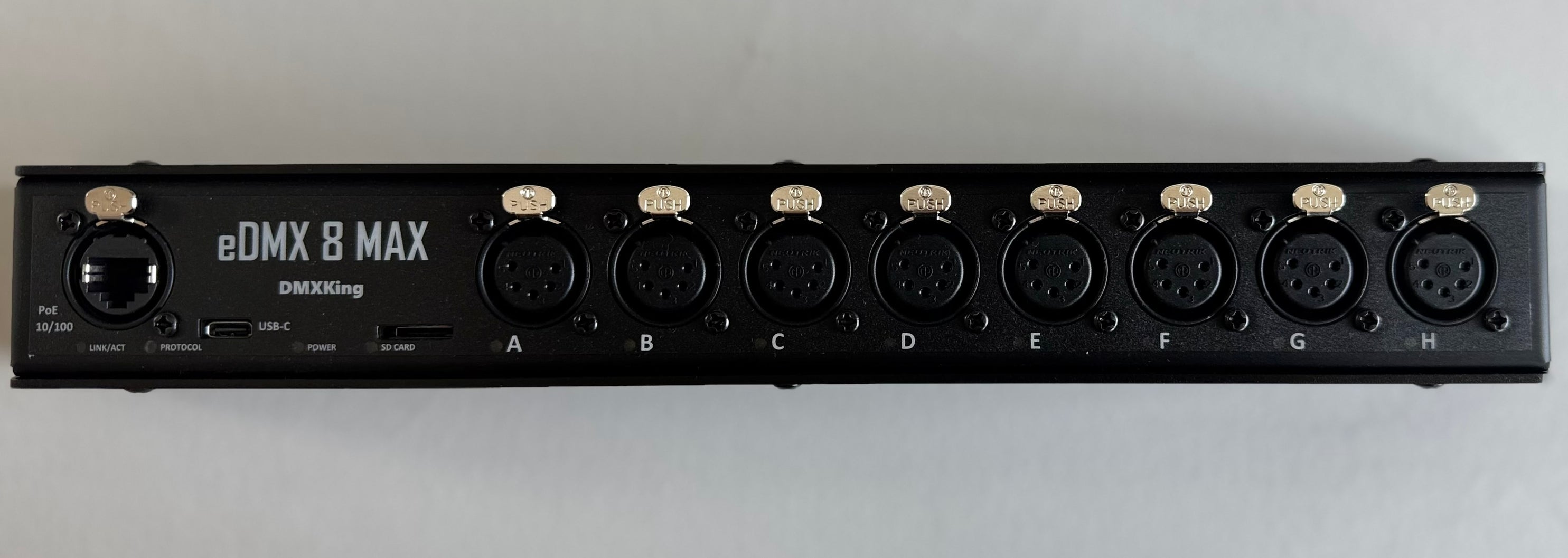 DMXking eDMX8 MAX - ArtNet/sACN to DMX Controller — DMX Pro Sales